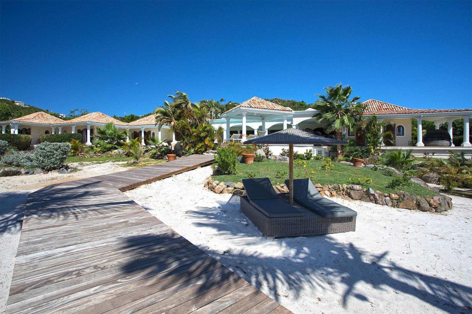 La Salamandre 6 Bedroom Villa In St Martin French
