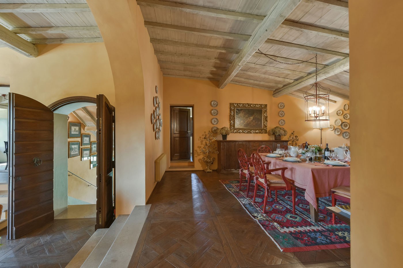 Aiola | 6 Bedroom Villa in Tuscany