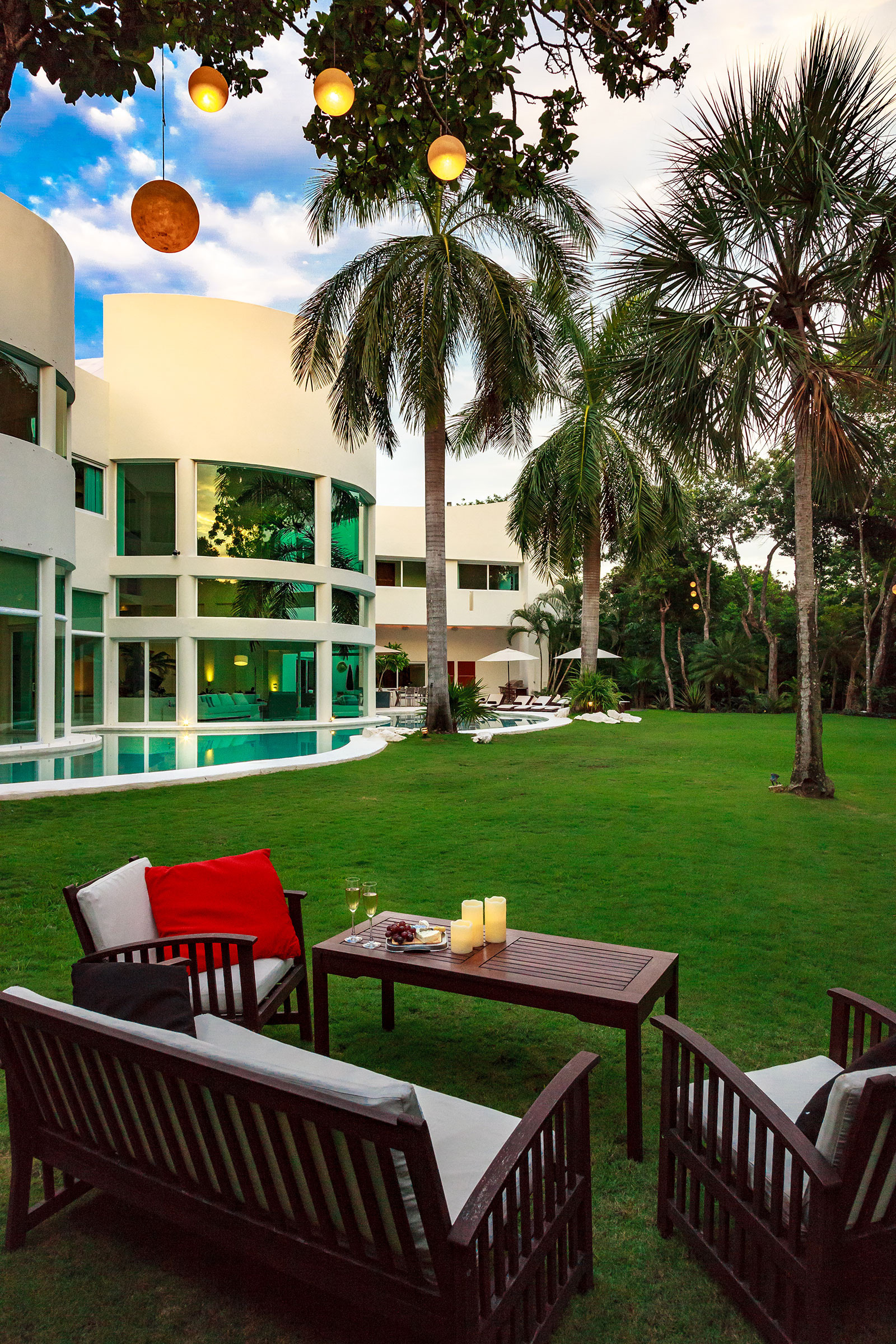 Aqua | 5 Bedroom Villa in Playa Del Carmen