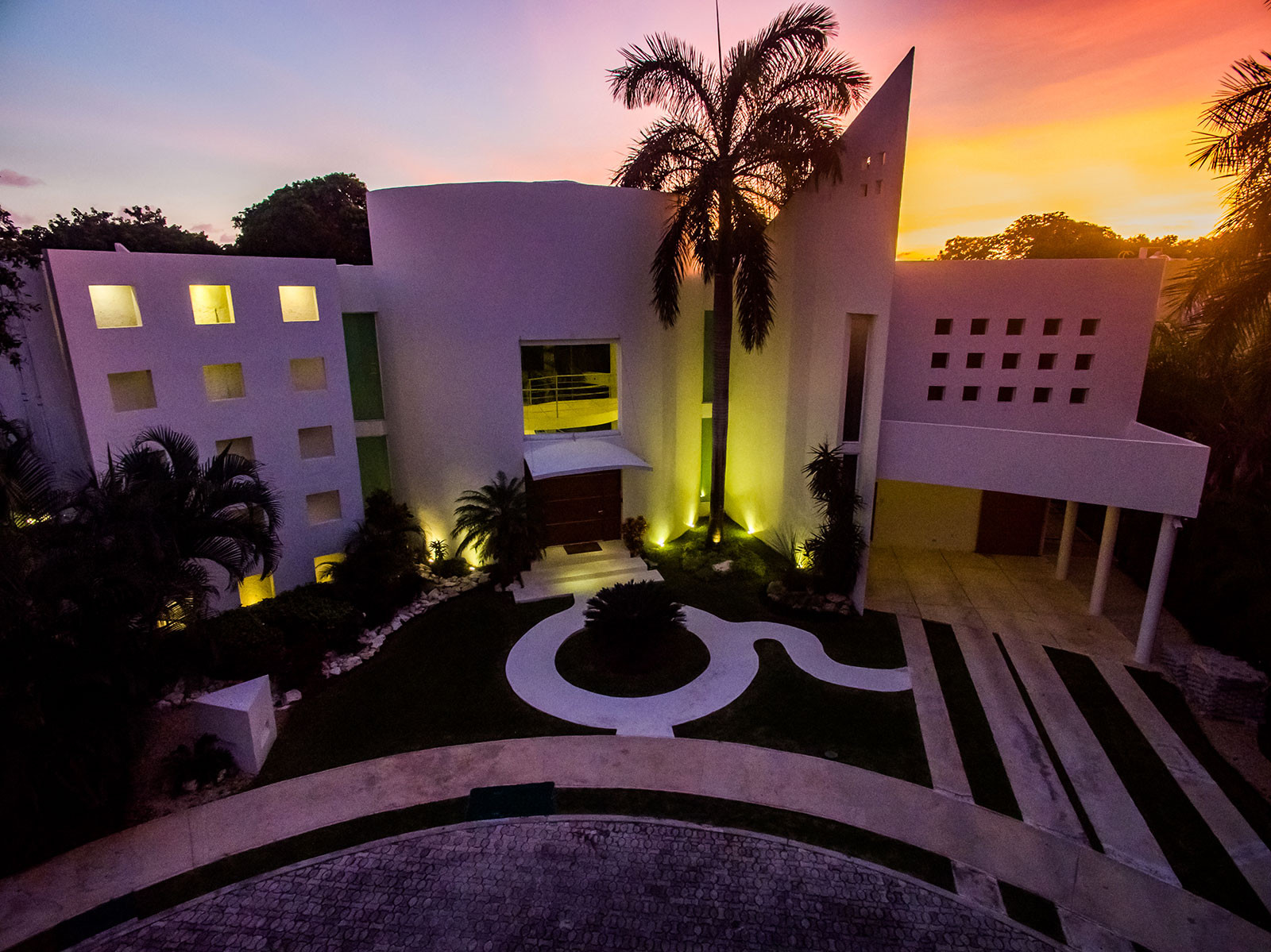Aqua | 5 Bedroom Villa in Playa Del Carmen
