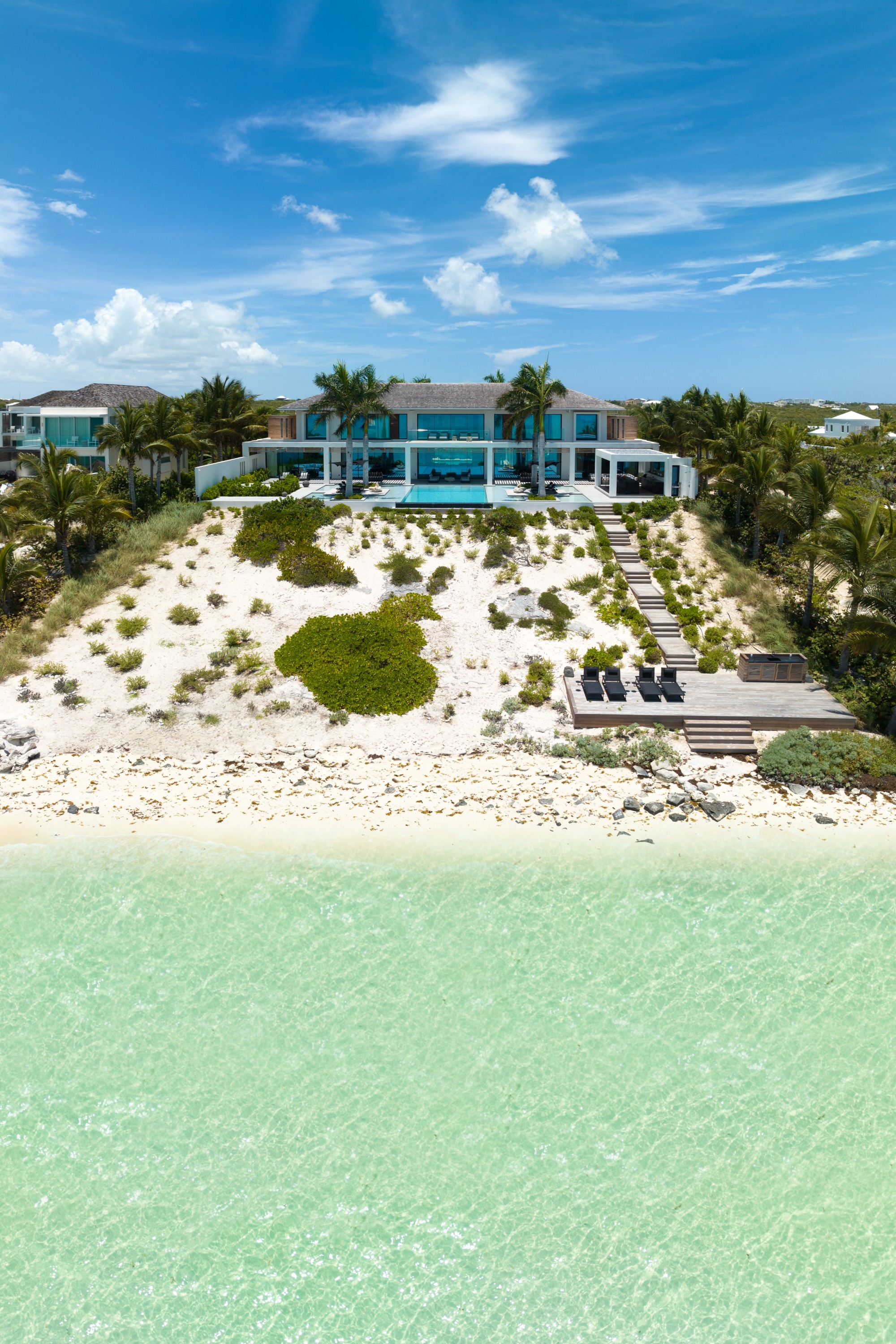 Legasea Villa | 6 Bedroom Villa in Providenciales