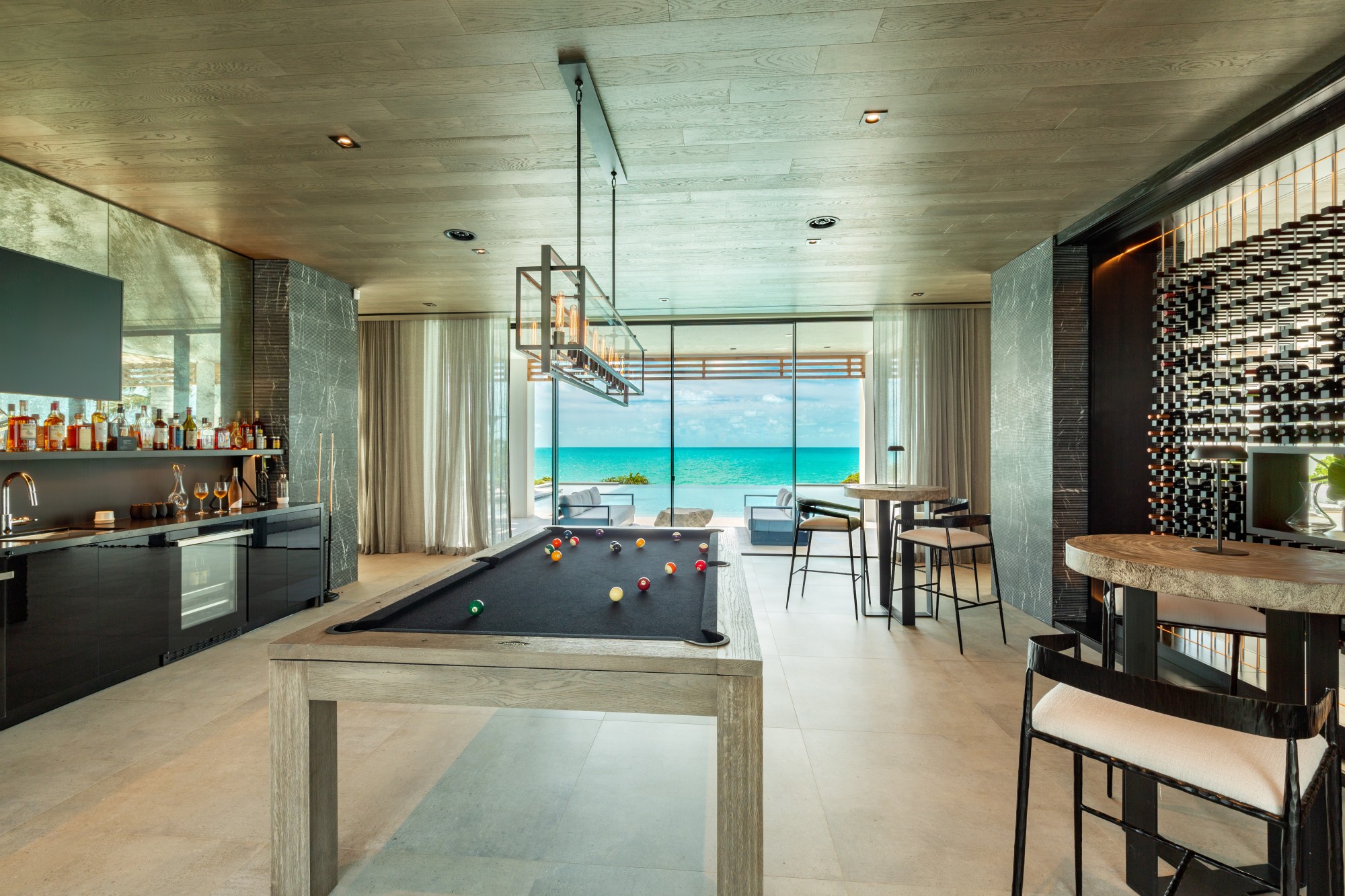 Legasea Villa | 6 Bedroom Villa in Providenciales