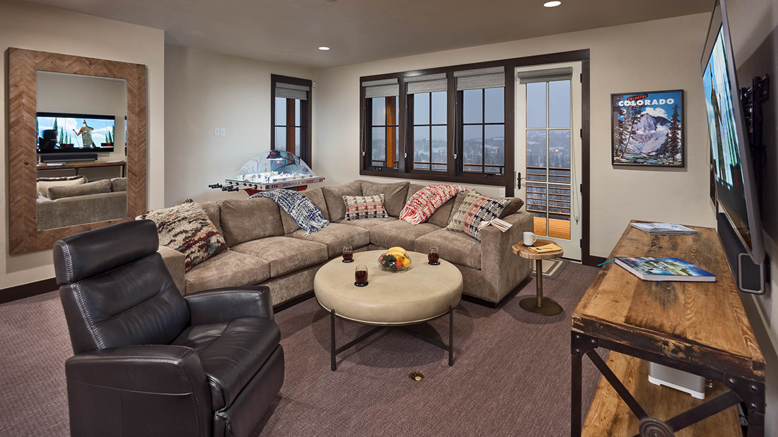 Blackstone Lodge | 4 Bedroom Villa in Steamboat Springs